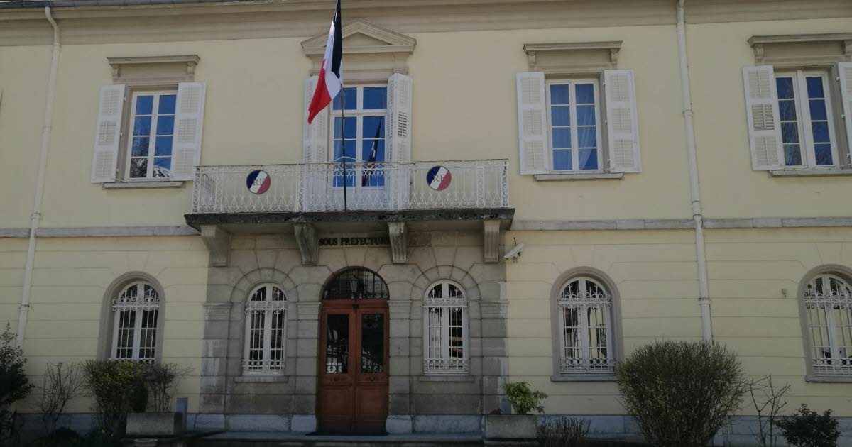 Retour sur la visite de la Sous-Préfecture du 8 juin - La fourmilière